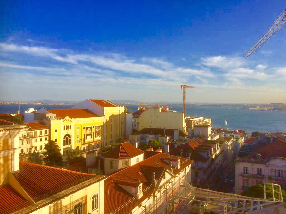 Lisbon – Rooftops x 3 – Where's the rooftop?