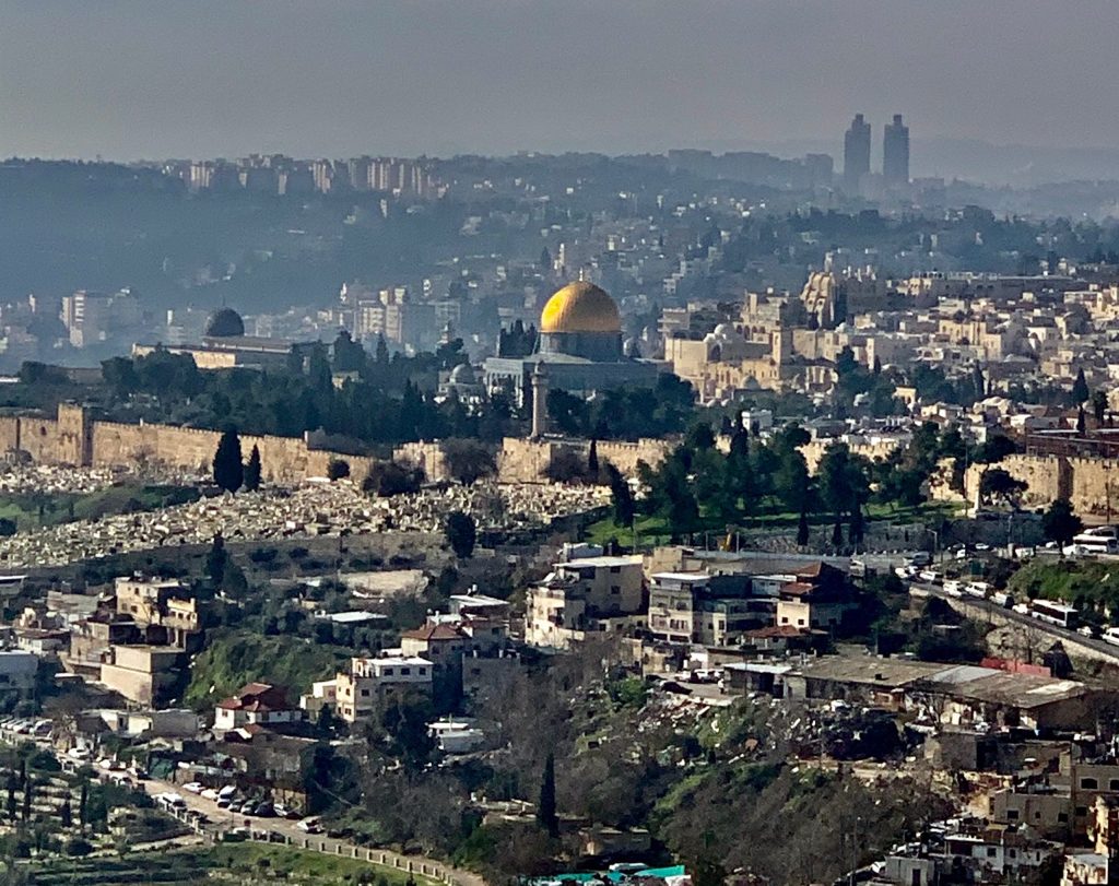 Jerusalem Travel Guide - Where's the rooftop?