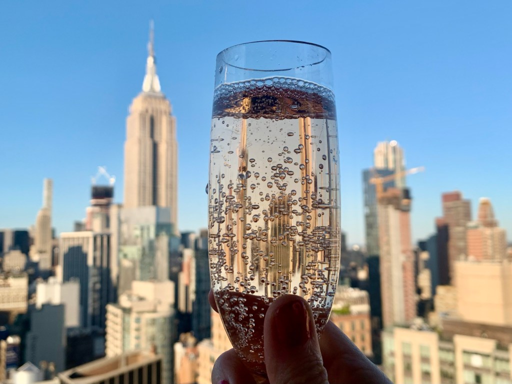 The Best Rooftop Bars for views of the Empire State Building | Where's ...